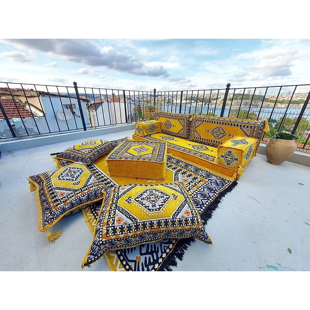 Sofas and Loveseats, Arabic Majlis, Traditional Design Arabic Lounge Set, Pallet Sofa Sectionals, Arabic Sofa, Meditation and Reading Sofas (Sofa Full Set)