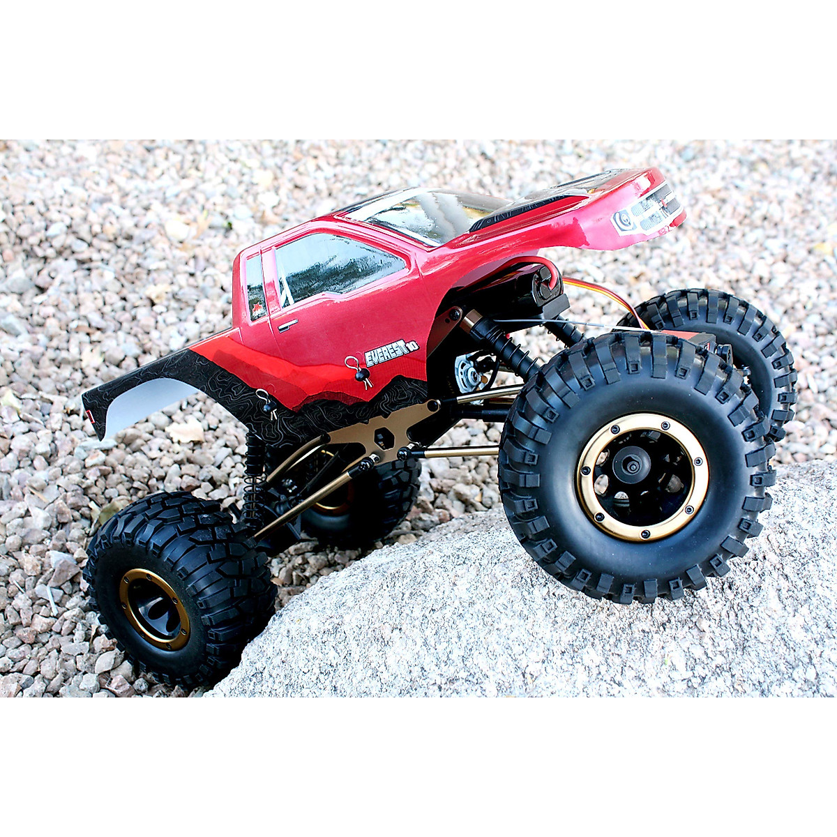 Redcat Racing Everest-10 Electric Rock Crawler with Waterproof Electronics, 2.4Ghz Radio Control (1/10 Scale), Red/Black