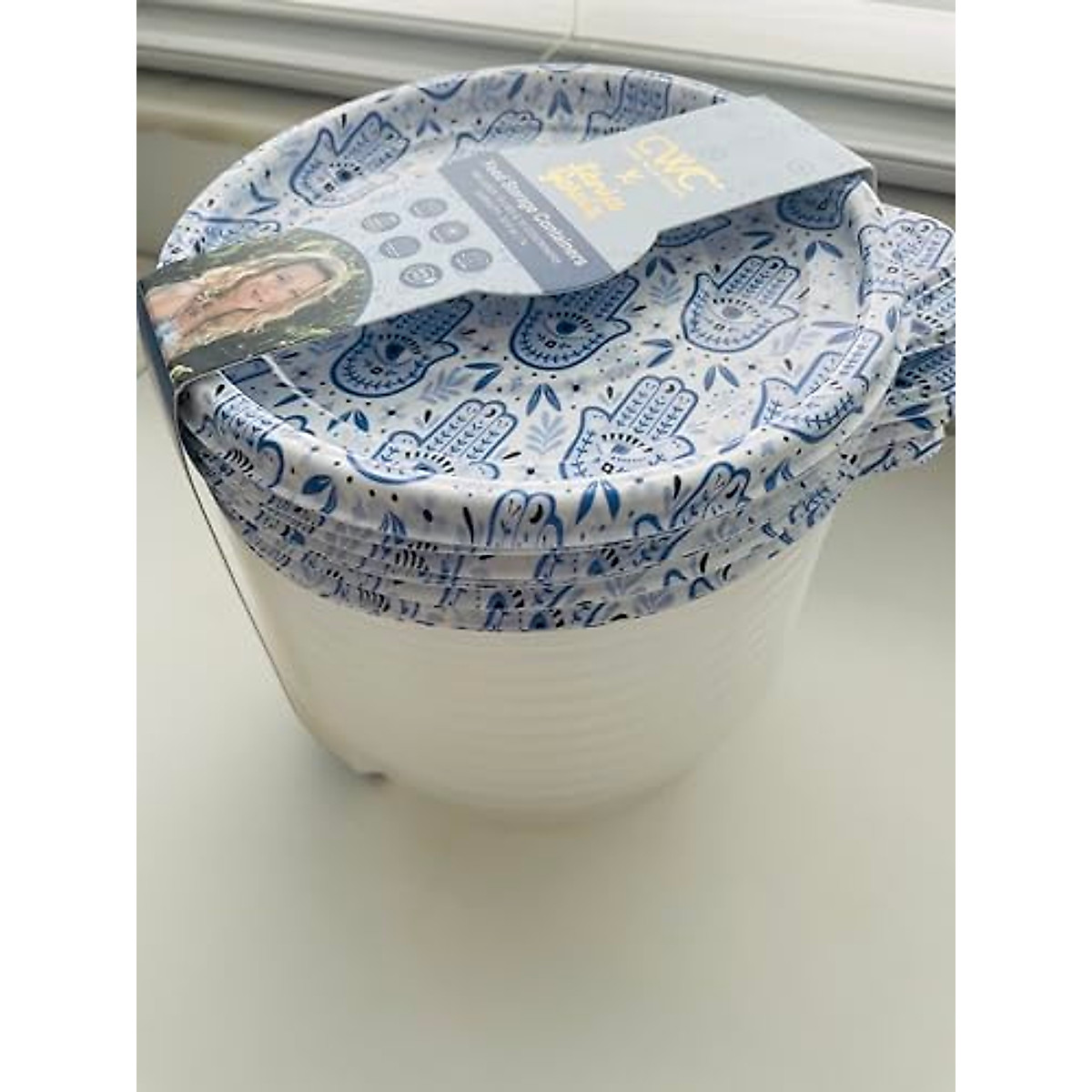 COOK WITH COLOR 20 Piece Round Plastic food containers. 10 Lids & 10 containers ROUND/CIRCULAR/LIMITED EDITION DESIGNS (THE EYE)