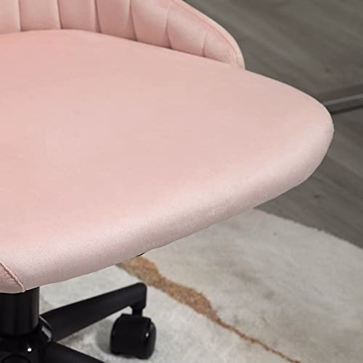 Vinsetto Mid-Back Office Chair, Velvet Fabric Swivel Scallop Shape Computer Desk Chair for Home Office or Bedroom, Pink