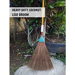 Garden Broom, 61 Inch, Natural Coconut Leaf Broom,Outdoor Brooms, Sweep Snow and Wet Leaves Multi-Surfaces Sturdy Outdoor Coconut Leaf Broom Bamboo Stick Handle Durable Broom Asian Heavy Duty Broom