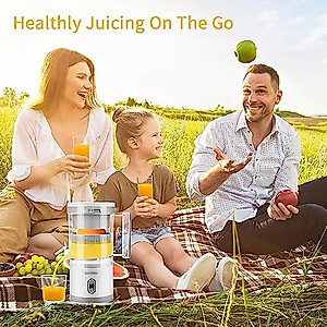 Electric Citrus Juicer - USB Rechargeable Juicer with Cleaning Brush, Orange Lime Lemon Grapefruit Juicer Squeezer, Easy to Clean Portable Juicer Machine