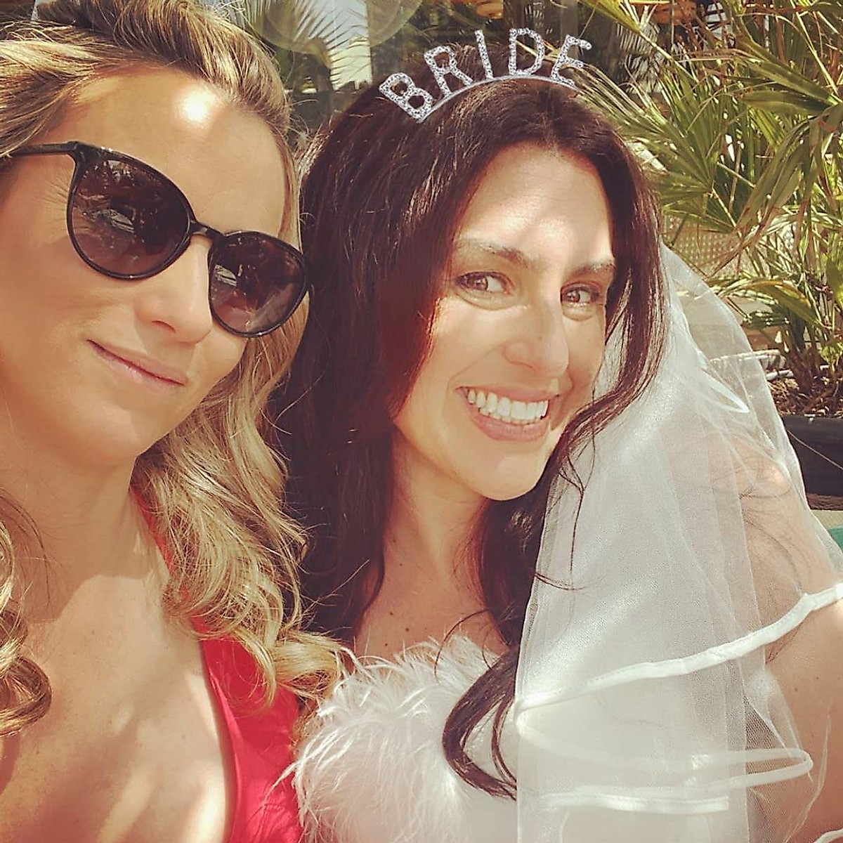 ZHENNAN Bride To Be Set, Silver Bride Headbands& White Bride Veil with Comb& Silver Bride to be Sash, 3 PCS Glitter Bridal Set Bachelorette Party Favors Bridal Shower Decoration Gifts for Bride