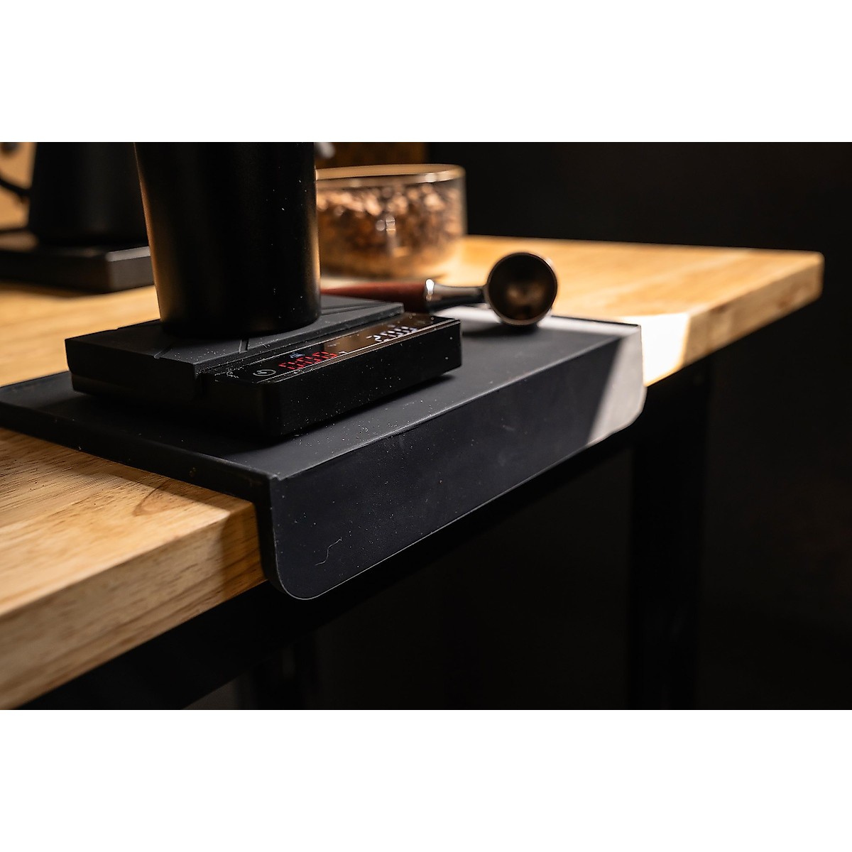 MiiCoffee Espresso Tamper Mat, Black Silicone Food Grade Pad 8 X 6 Inch Coffee Tamping Mat, Coffee Tamp Station, Espresso Accessory, Waterproof and Heat Resistant (Black)