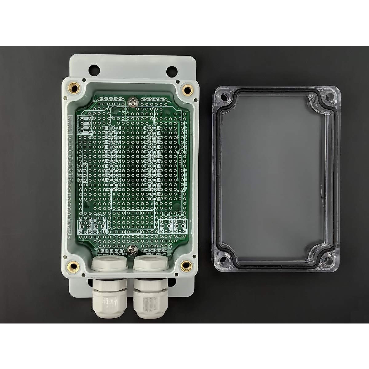 qBox DIY IOT Enclosure Kit (No SMA), IOT Enclosure for Arduino MKR Feather ESP32 Cellular LoRa WiFi Board, Waterproof IP65 Enclosure with Glands, prototyping PCB