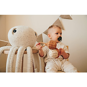 Neka Rattan Rattle | Montessori Handmade Ages 3 Months and Up, Baby Bear Brown, Shaker Rattle (Acorn)