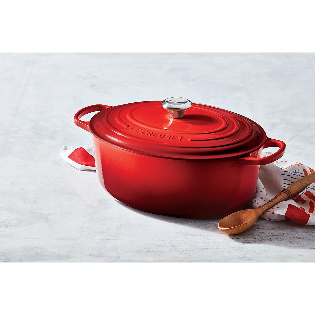 Le Creuset Enameled Cast Iron Signature Oval Dutch Oven, 15.5 qt., Marseille