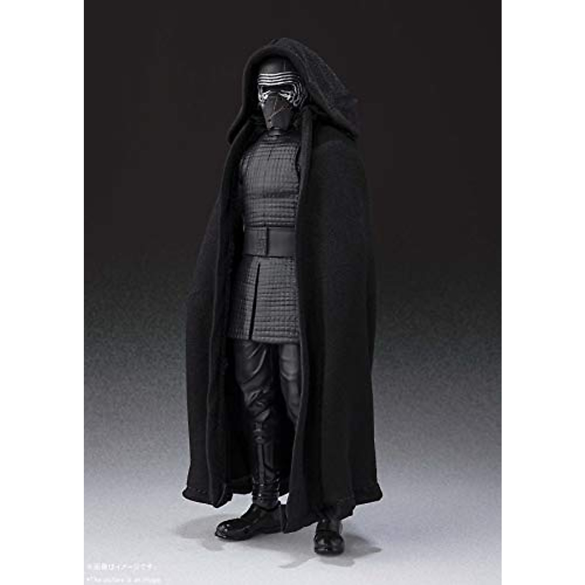 S.H.Figuarts Star Wars Kylo Ren (Star Wars: The Rise of Skywalker) 6in. PVC & ABS & Cloth Painted Action Figure