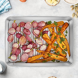 TeamFar Rectangular Cake Pan with Lid, 10.5 Inch Stainless Steel Small Baking Roasting Lasagna Cake Pan, Corrugated Bottom & Deep Side, Healthy & Heavy Duty, Dishwasher Safe - (1 Pan + 1 Lid)