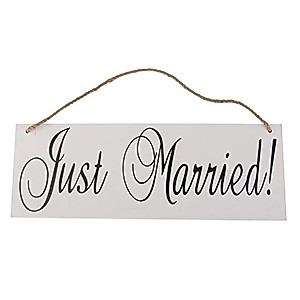 ULTNICE Wooden JUST MARRIED Signs Decor with Hanging Rope for Wedding Engagement Propose