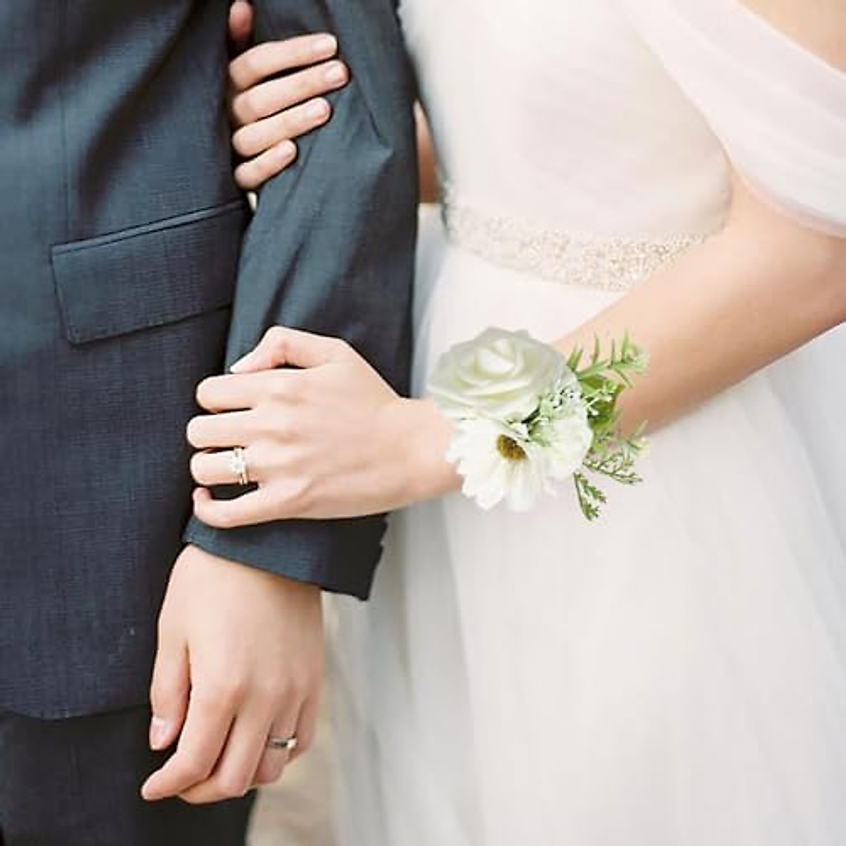 Jieowvhc Ivory White Rose Wrist Corsage for Wedding, Set of 6 Prom Flower Corsage Wristlet Wristband for Women Girls Bride Bridesmaid Artificial Rose Hand Flowers for Homecoming Ceremony Anniversary P