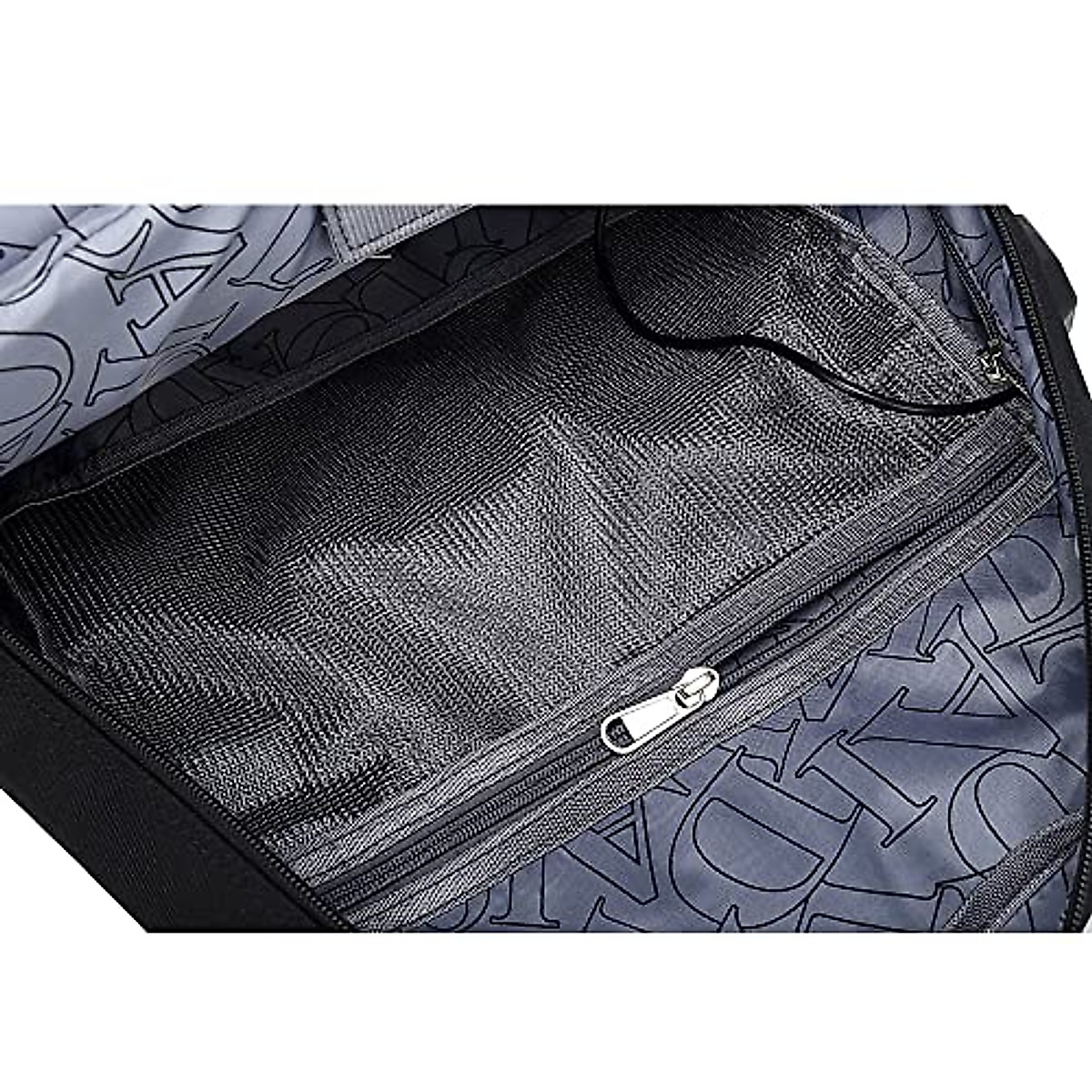 One Piece Anime Character Luffy Fashion Backpack with USB Interface Laptop Casual Backpack Large Capacity (F6-4)