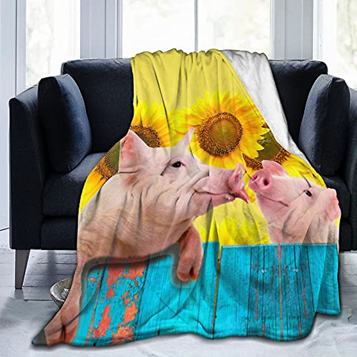 Gadimen 3D Pigs Sunflower Throw Blanket, Super Soft Lightweight Flannel Fleece Blankets for Bed Couch Sofa, All Season Warm Cozy Fuzzy Plush Microfiber Blanket for Hot Sleepers 60x50 inches