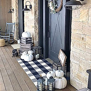 LEEVAN Cotton Buffalo Plaid Outdoor Rugs 2x4 ft Checkered Front Porch Rug Washable Woven Welcome Braided Door Mat for Layered Kitchen Farmhouse Bathroom Entryway Throw Carpet, Navy Blue and White