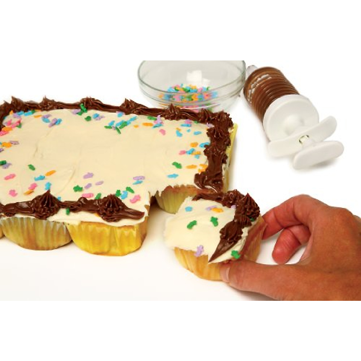 Norpro Nonstick 12-Cavity Linking Brownie Muffin Cupcake Cake Pan, Squares