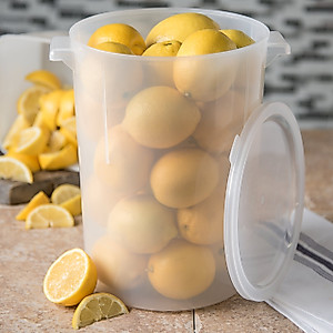 Carlisle FoodService Products Bain Marie Round Food Storage Container for Kitchens, Restaurants, Catering, Plastic, 8 Quarts, Clear