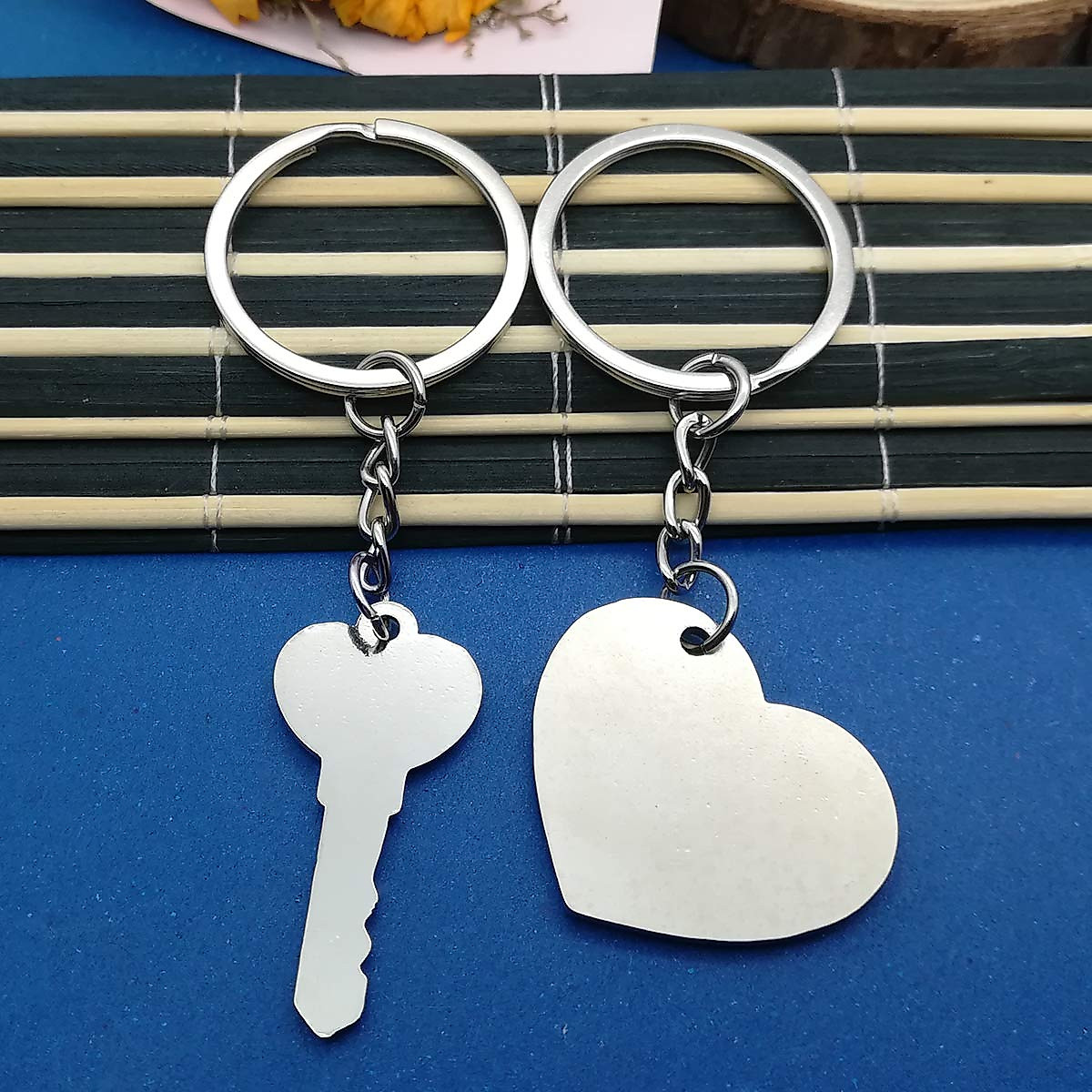 Nekoki 2pcs Couple Key Chain Ring Set-I LOVE YOU with Red Heart Keychains Set for Boyfriend Girlfriend and Best Friends,Valentine's Day Birthday Gifts Graduation Gifts-Love Heart Key Locks Lover Gift