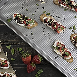 USA Pan Bakeware Extra Large Sheet Pan, Warp Resistant Nonstick Baking Pan, Made in the USA from Aluminized Steel