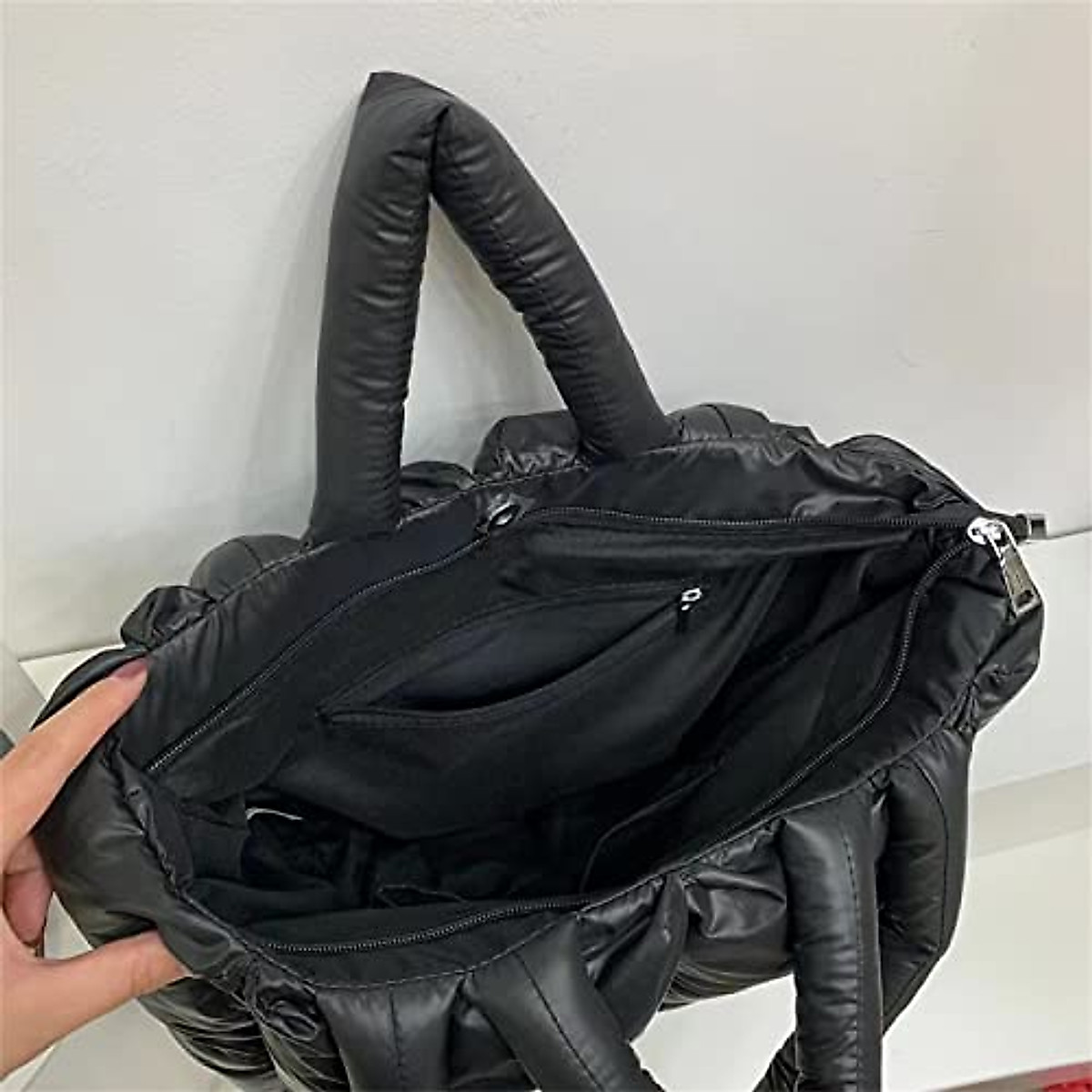 Large Puffer Tote Bag, Lightweight Quilted Cotton Padded Designer Handbags for Women, Luxury Winter Soft Puffer Shoulder Bag (Black)