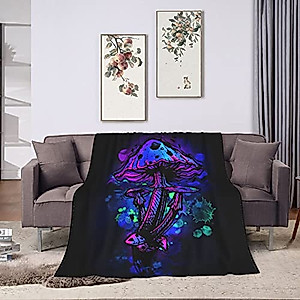 WDFS Psychedelic Mushrooms Flannel Fleece Throw Blankets Super Soft Cozy Warm Plush Bedding for Adults Kids Lightweight Blankets for Couch,Sofa,Bed 50''x40'', Black19