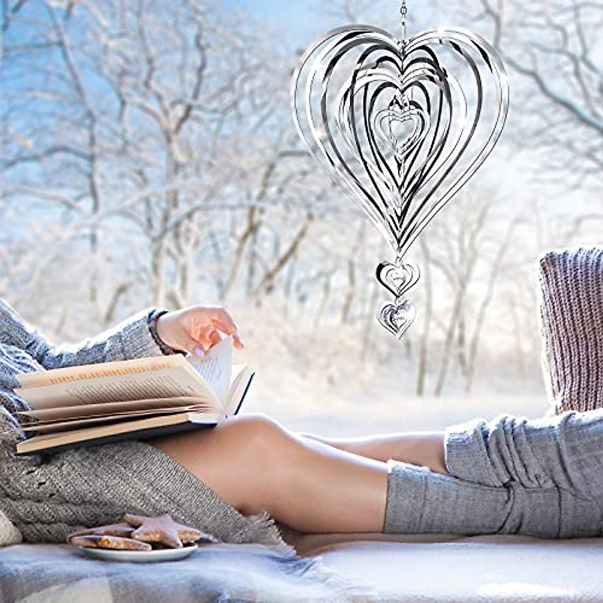 Chitidr 3D Stainless Steel Wind Spinner Beating Heart Wind Spinner Flowing-Light Effect Wind Chime with 2 Pieces Mini Heart Decor for Outdoor Garden Decorations