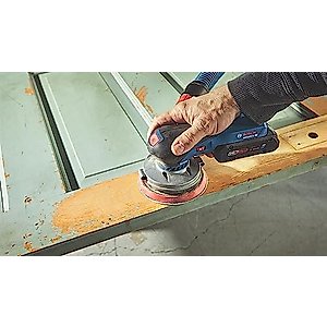 BOSCH GEX18V-5B15 18V Brushless 5 In. Random Orbit Sander Kit with (1) CORE18V 4 Ah Advanced Power Battery