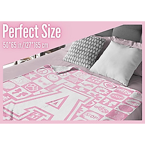 InnoBeta Preppy Throw Blanket, Personalized Initial Throw Blanket, Cute Throw, Cosmetic Bedding Stuff, Birthday Gift for Daughter, Preppy Things for Girls, E