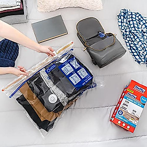 Hefty Super Starter Kit 5L, 3XL, 1XL Cube, and 1 Jumbo Bag, Reusable and Water resistant Vacuum Storage Bags, Total of 10 Bags + Hand Pump