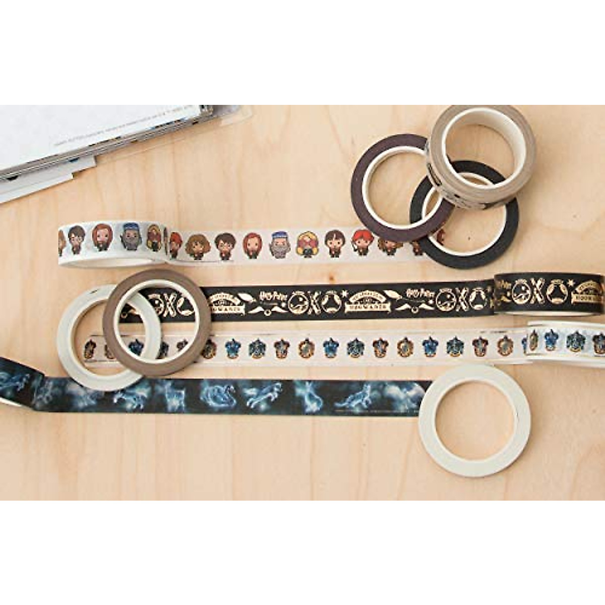 Paper House Productions Harry Potter Foil Accent 10 Piece Fan Favorites Washi Tape Pack with 5 15mm Rolls and 5 5mm Rolls