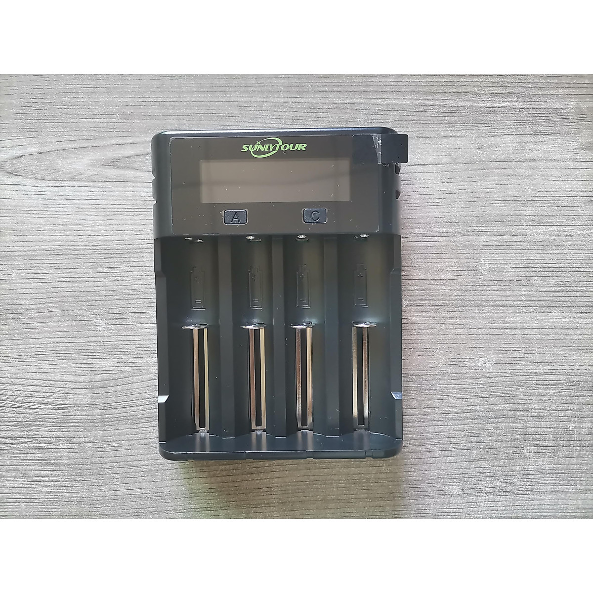 4 Slots 21750 21700 Battery Charger,4 Slots Ni-MH AA 18650 Battery Charger 21700 Charger for 20700 22700 22650 26650 26700 16340 (RCR123) 17670 Battery with PCB Protection Board