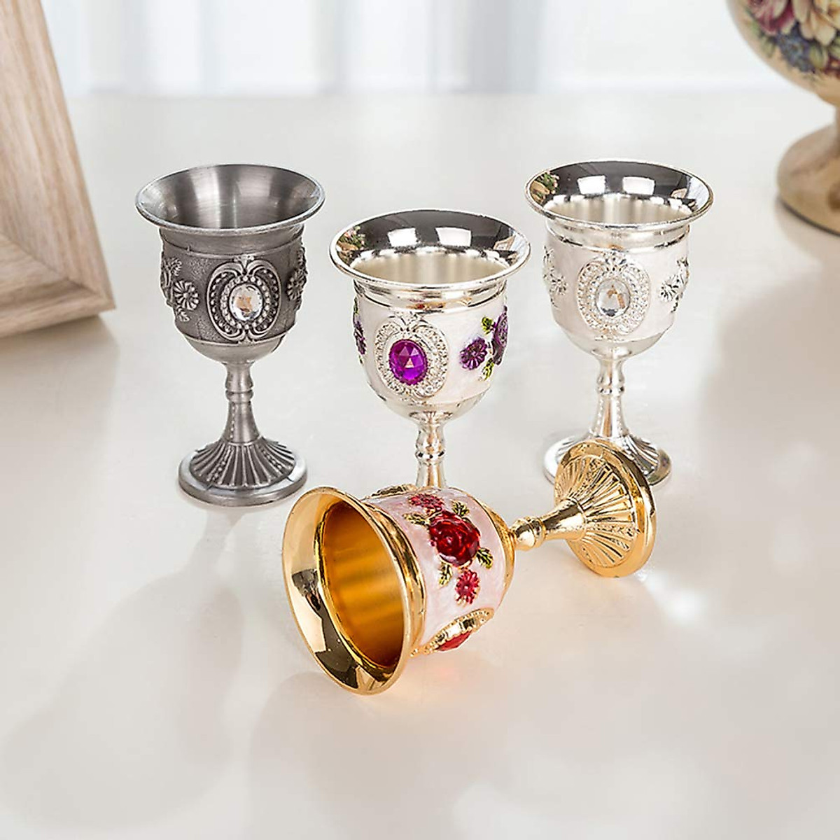 DOITOOL Wine Goblet Metal Wine Glass Gem Inlay Style Zinc Alloy Goblet Carved Liquor Goblets Stem- Cup Stemware for Party Decorations Wedding Prop (Silver, Random Flower Pattern)