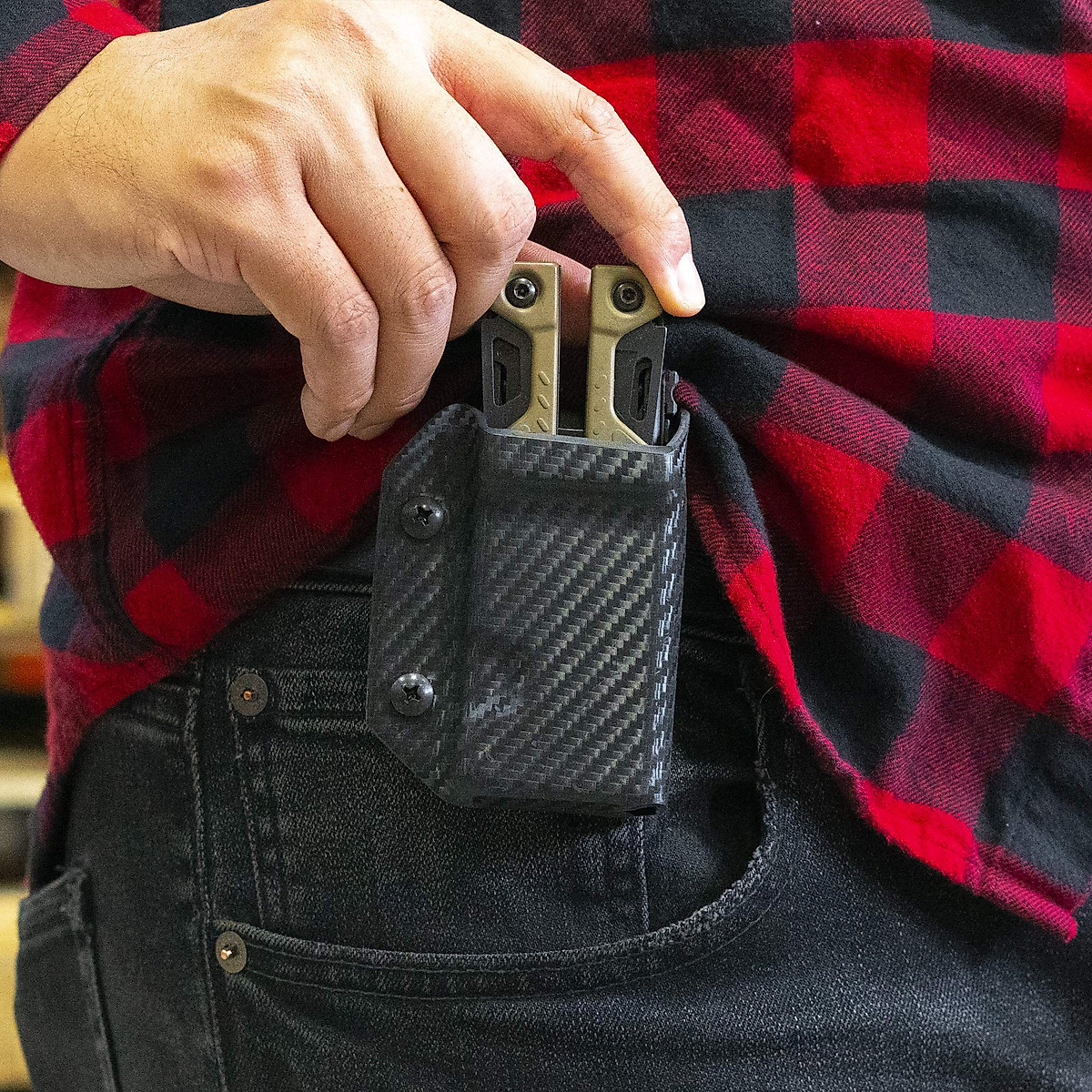 Clip & Carry Kydex Multitool Sheath for LEATHERMAN OHT - Made in USA (Multi-tool not included) EDC Multi Tool Sheath Holder Holster Cover (Carbon Fiber Black)