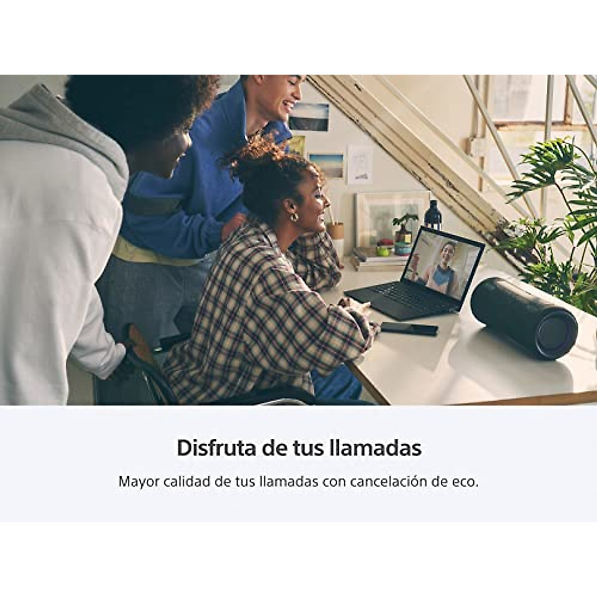 Sony SRS-XG300 X-Series Wireless Portable-Bluetooth Party-Speaker IP67 Waterproof and Dustproof with 25 Hour-Battery and Retractable Handle, Black (Renewed)