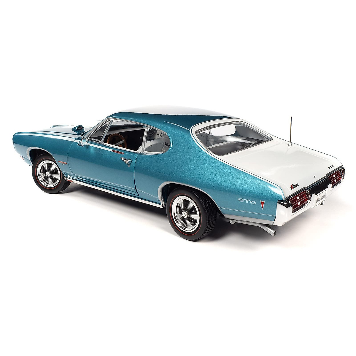 American Muscle 1968 Pontiac GTO Hardtop (Hemmings) 1:18 Scale Diecast