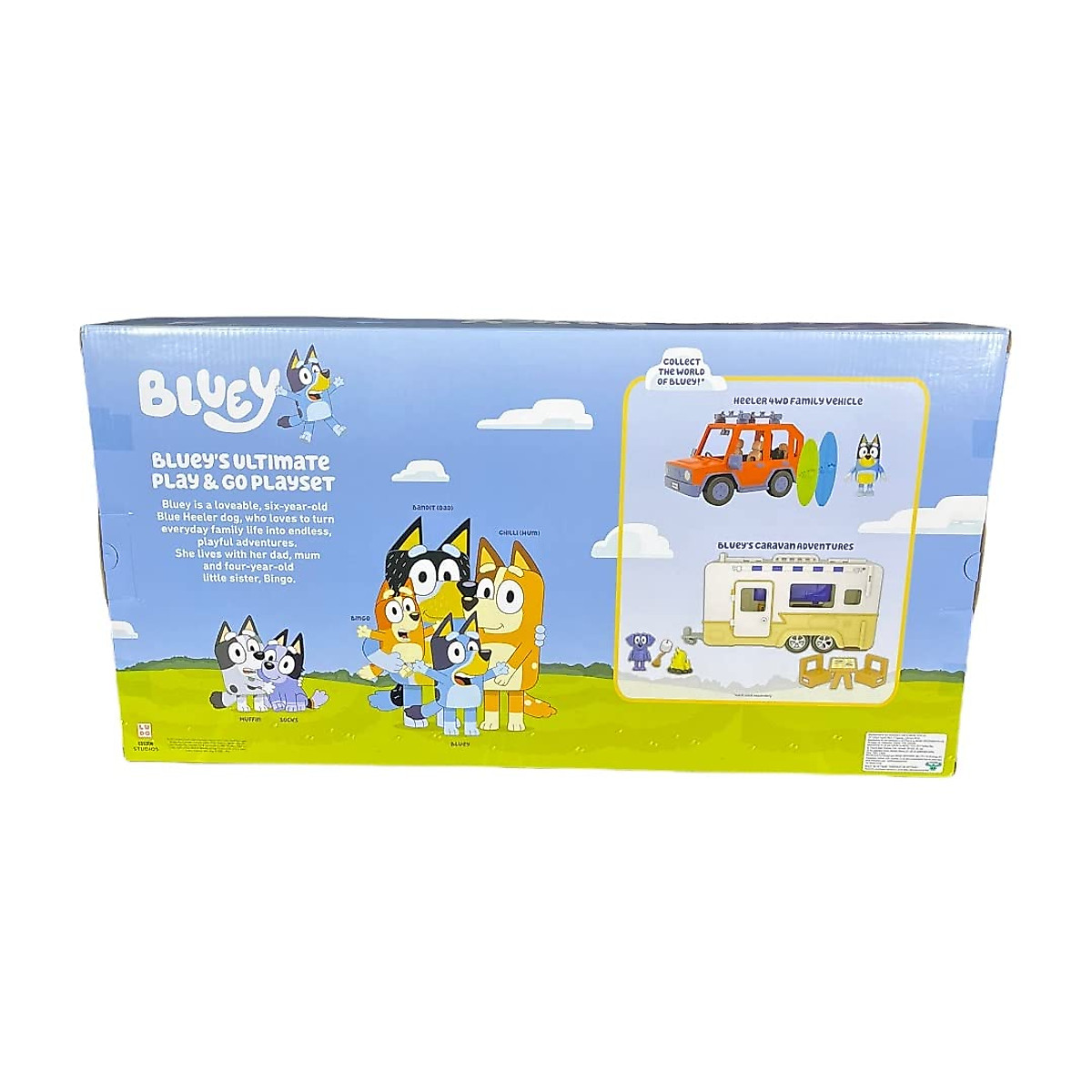 Bluey's Ultimate Play & Go Playset - Includes Carrier Playset, Accessories, and 6 Figures - Bluey, Bingo, Bandit, Chilli, Muffin, Socks