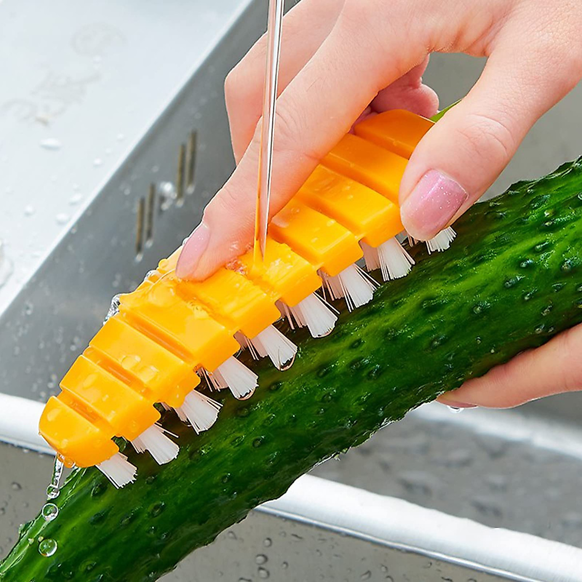 Openfly Flexible Vegetable Brush Fruit and Vegetable Brushes, Vegetable/Fruit Peeler with Brush Bendable Fruit Brush Scrubber for Food Veggies Carrot Potato Corn, 5 Pcs