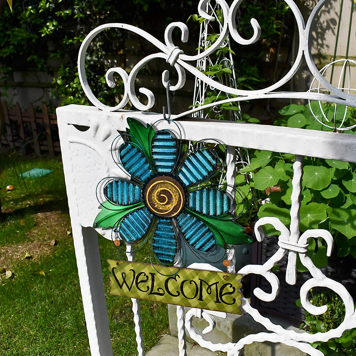 Metal Flower Welcome Signs for Outside Hanging Wall Art Plaque Sign for Front Door Porch Home Decor