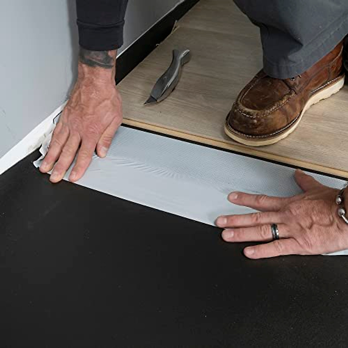 ROBERTS Black Jack Underlayment - 100 sq. ft. Roll - 43" x 28' x 2.5 mm