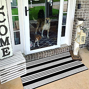 Black and White Striped Outdoor Rug, 2’ x 4.3’ Cotton Hand-Woven Reversible Front Porch Rug Washable Front Door Mat Entryway Rugs Welcome Layered Doormat Carpet for Patio Farmhouse Kitchen
