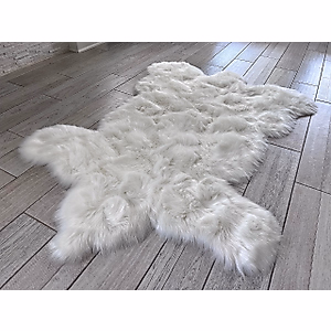 LAMBZY Bear Skin Rug Super Soft Fluffy Faux Fur for Bedroom Floor Sofa Living Room High-Density Plush Shaggy Carpet Sofa Cover Bedside Sheepskin Rug (2'x3', White)