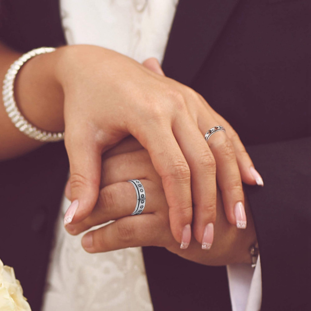 FUNRUN JEWELRY 4Pcs Stainless Steel Fidget Anxiety Ring for Women Men Fidget Spinner Rings Moon Star Celtic Stress Relieving Spinning Ring Wedding Band Rings Set Size 9(RG)