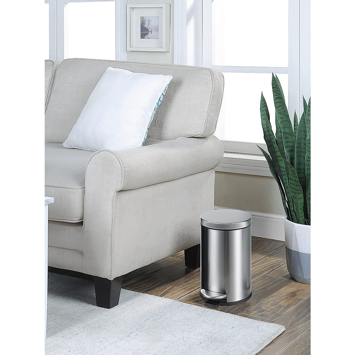 SunnyPoint 4.5 Liter / 1.2 Gallon Round Trash Can with Plastic Inner Bucket; Bathroom, Office, Kitchen and Bedroom Step On and Slow Close (S.N)