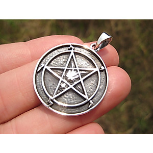 Himalayan Treasures 925 Silver Goat Head Inverted Satanic Pentagram Pendant A18