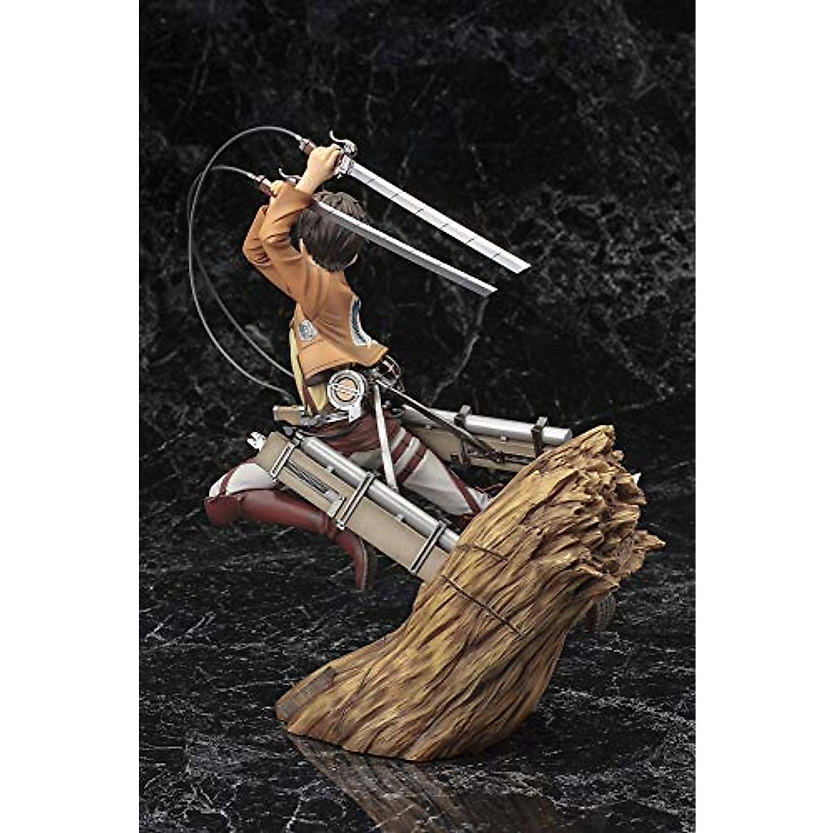 Kotobukiya Attack On Titan: Eren Yeager (Renewal Package Variant) ArtFX J Statue, Multicolor