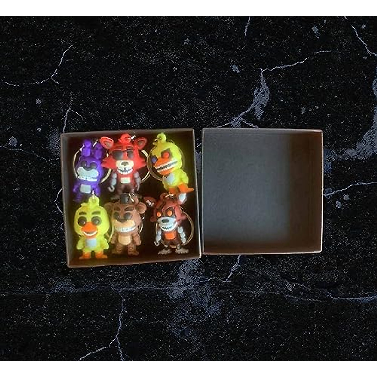Giftbox 6PCS–size:1.6"x1.2"/each|Keychain Freddy,Foxy Key Chain,Figures Keychain,Fnaf Easter,Fnaf Plush Keychain,Fnaf Foxy Keychain,Keychain–Accessory