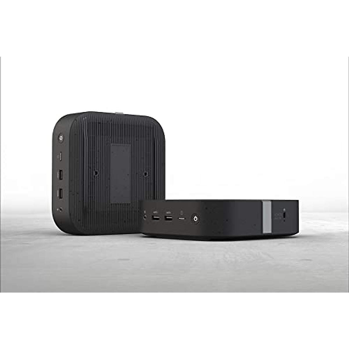 ASUS CHROMEBOX5-S7057UN-WC I7-1260P/16/256/IRIS XE/Chrome Desktop, Black