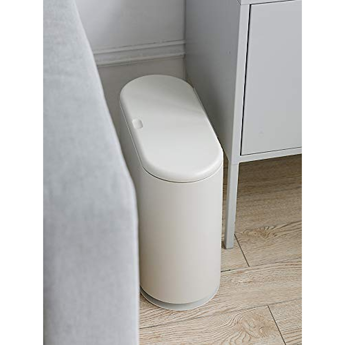 Sooyee 10 Liter Rectangular Plastic Trash Can Wastebasket with Press Type Lid,2.4 Gallon Garbage Container Bin for Bathroom,Powder Room,Bedroom,Kitchen,Craft Room,Office (Cream White)