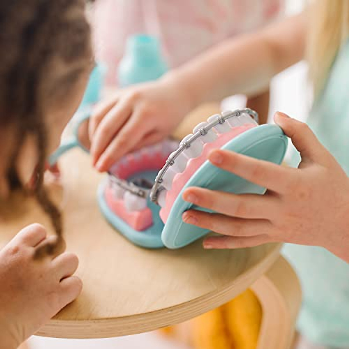 Melissa & Doug Super Smile Dentist Kit With Pretend Play Set of Teeth And Dental Accessories (25 Toy Pieces) - Pretend Dentist Play Set, Dentist Toy, Dentist Kit For Kids Ages 3+