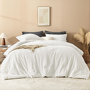 Andency Fluffy King Size Comforter Set, Super Soft White Comforter King Size, Winter Warm Fleece Faux Fur Bedding Set, Luxury Plush Fuzzy Bed Set 3 Pieces (1 Shaggy Comforter, 2 Pillowcases)