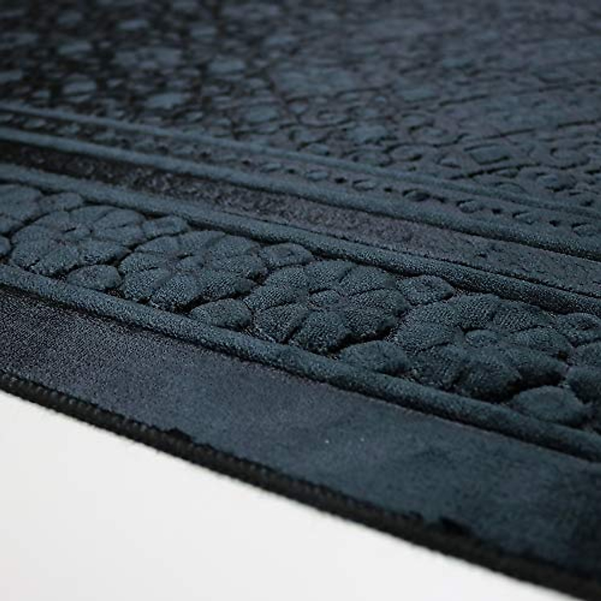 Modefa Velvet Prayer Rug - Soft Plush Turkish Janamaz Sajada Carpet for Men and Women - Plain Solid Prayer Mat Ramadan Eid Gift - with Prayer Beads - Luxury Floral Stamp (Black)